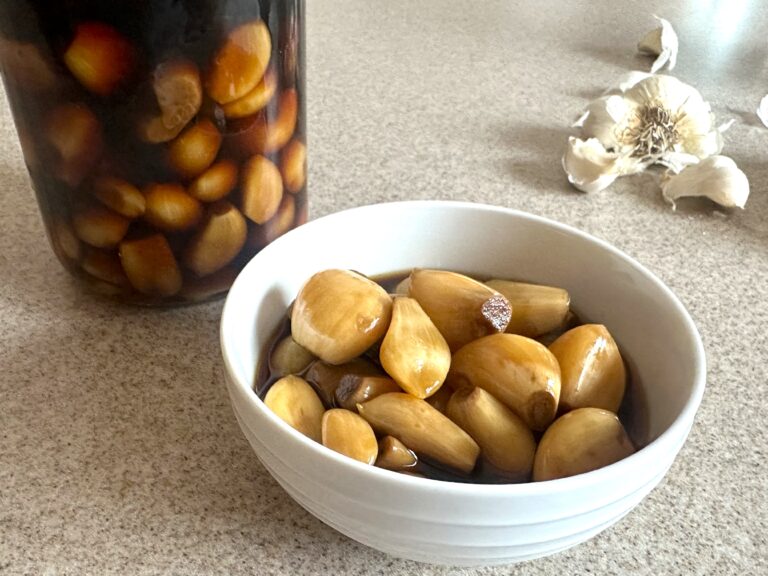 Korean Pickled Garlic Maneul Jangajji - Kinda Sorta Simple